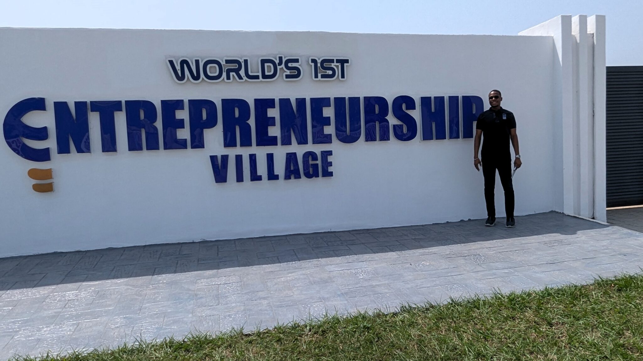 Globe Williams | TOTAL FACILITY MANAGEMENT SOLUTIONS